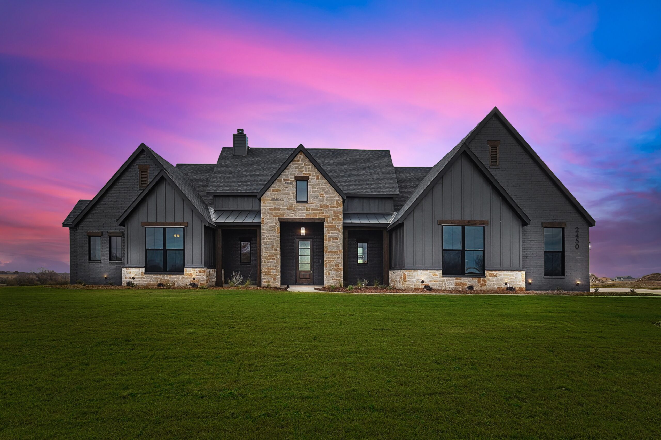 2450 Grant Michael Trail Waxahachie, TX 75167 - Canyon Creek